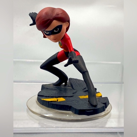 Pixar | Toys | Disney Infinity Helen Parr Elastigirl The Incredibles ...